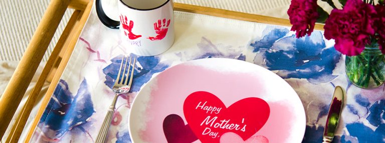 DIY: Mother’s Day Breakfast in Bed | Zazzle Ideas