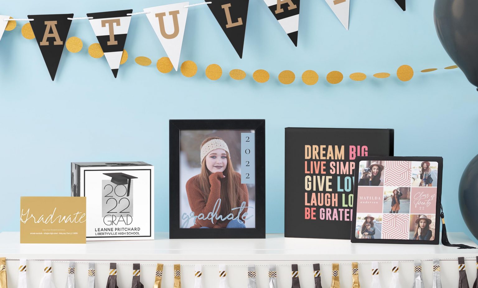 How to Plan a Graduation Party in 2022 - Grad Décor Ideas | Zazzle Ideas